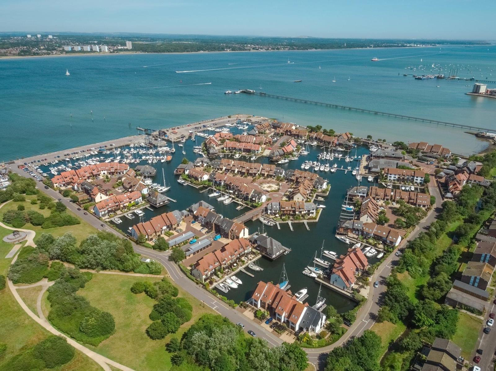 Discovering Hythe Marina Village: A Gem on the South Coast - Waterside ...