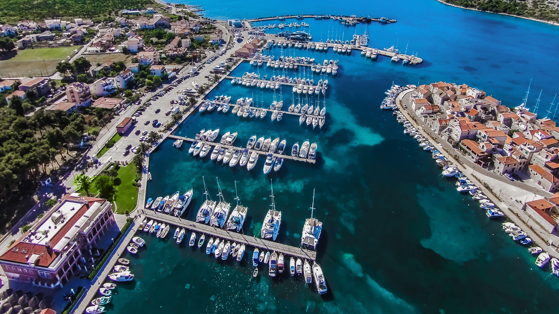 Tribunj Marina - Waterside Properties